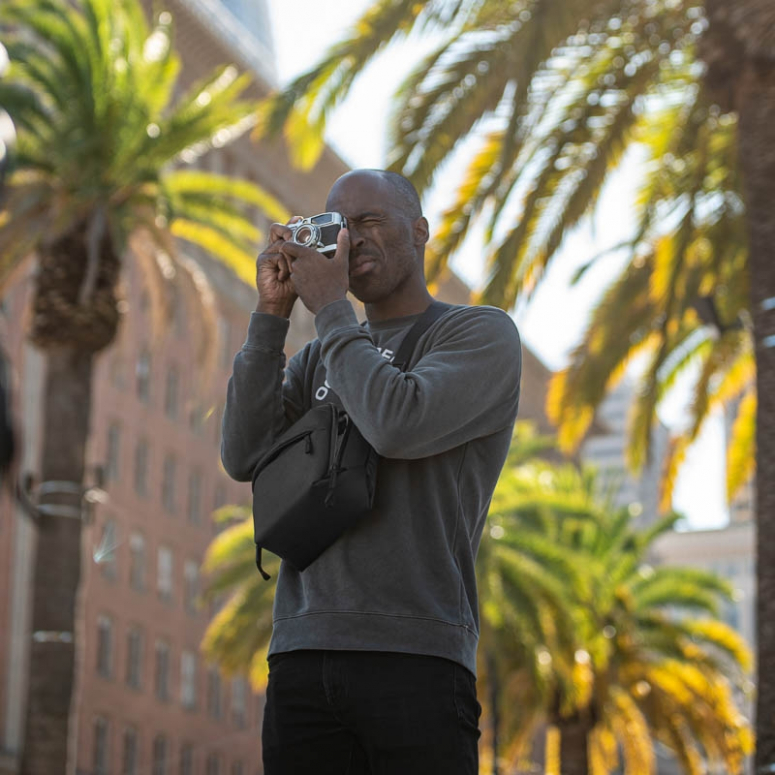 Peak Design Everyday Sling V2 3 Liter - Black (Black) - Foto Erhardt