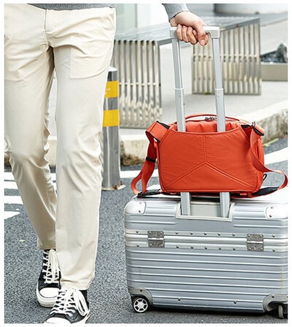 Summit-Creative Tenzing Shoulder bag 7l orange - Foto Erhardt