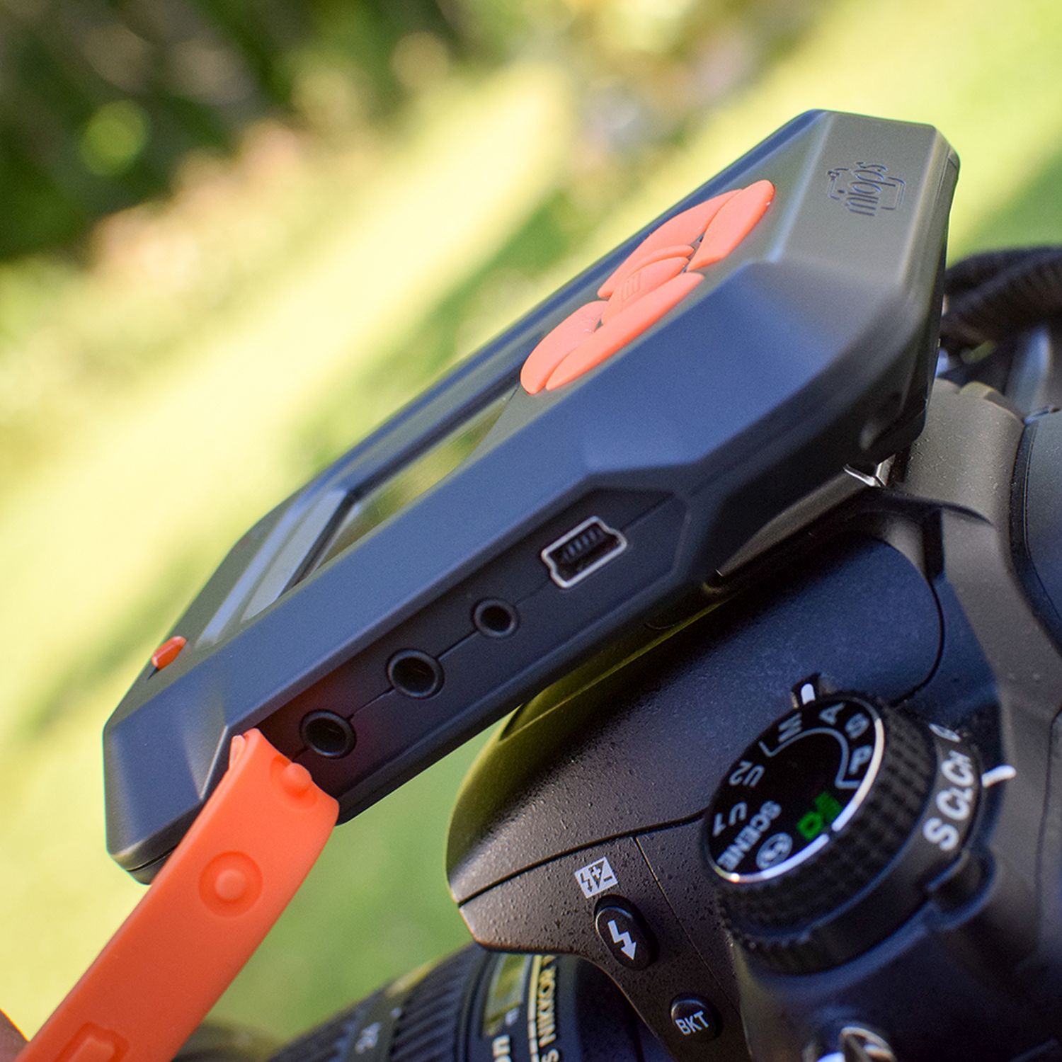 Miops Smart+ Trigger with Nikon N1 cable - Foto Erhardt