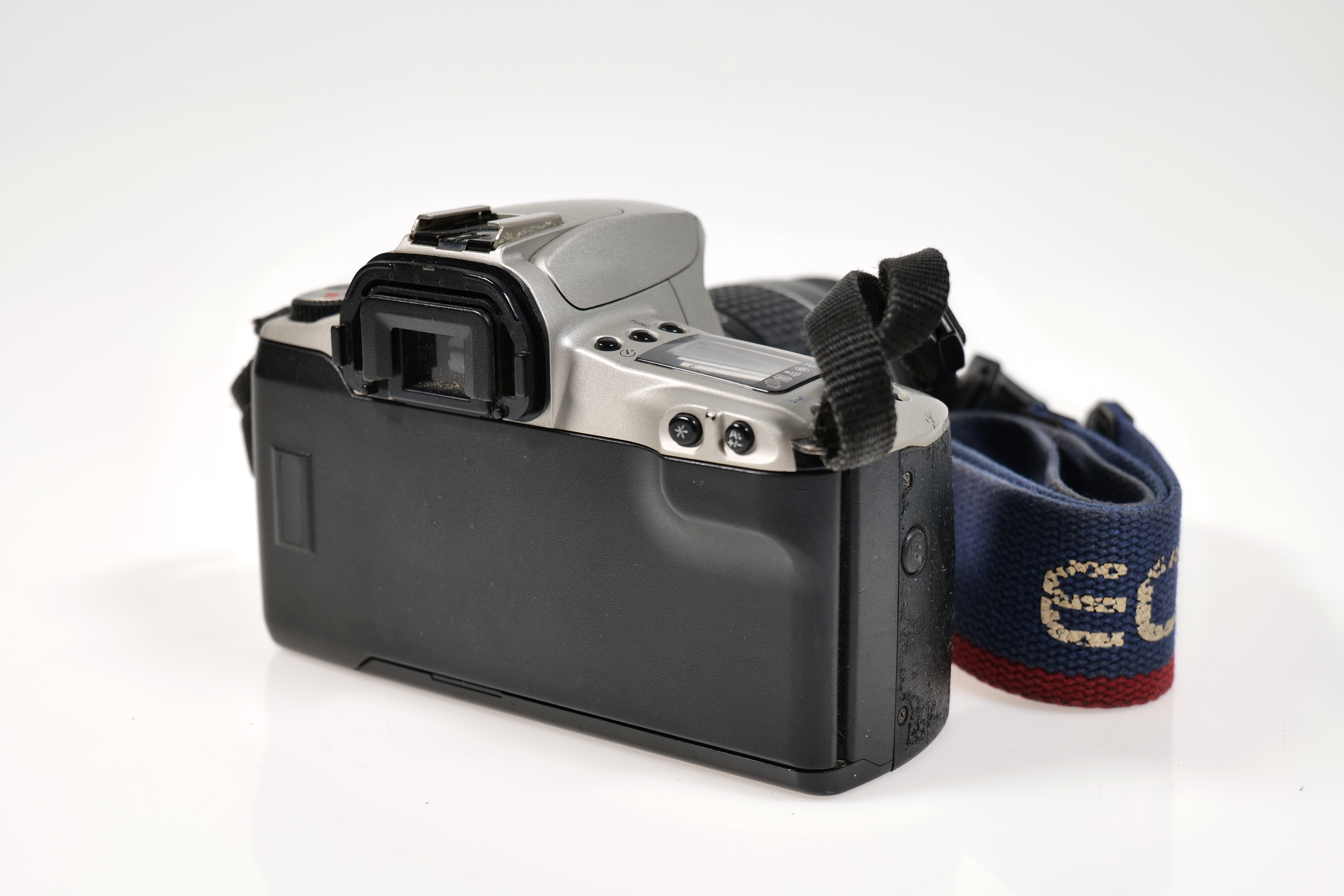 Canon EOS 300 + 28-80mm analogique occasion #9163182 - Foto Erhardt