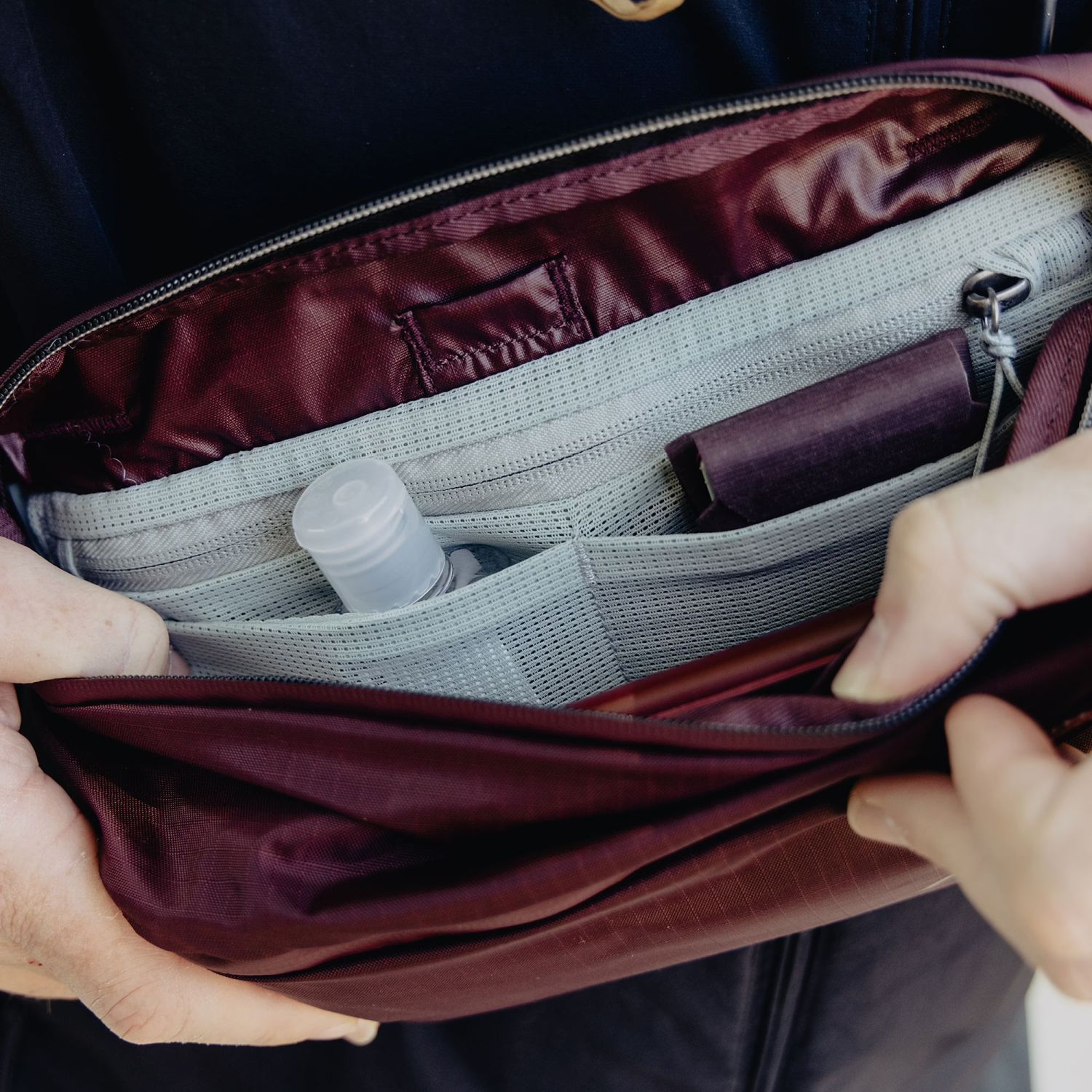 Peak Design Outdoor Sling 4L Eclipse - Foto Erhardt