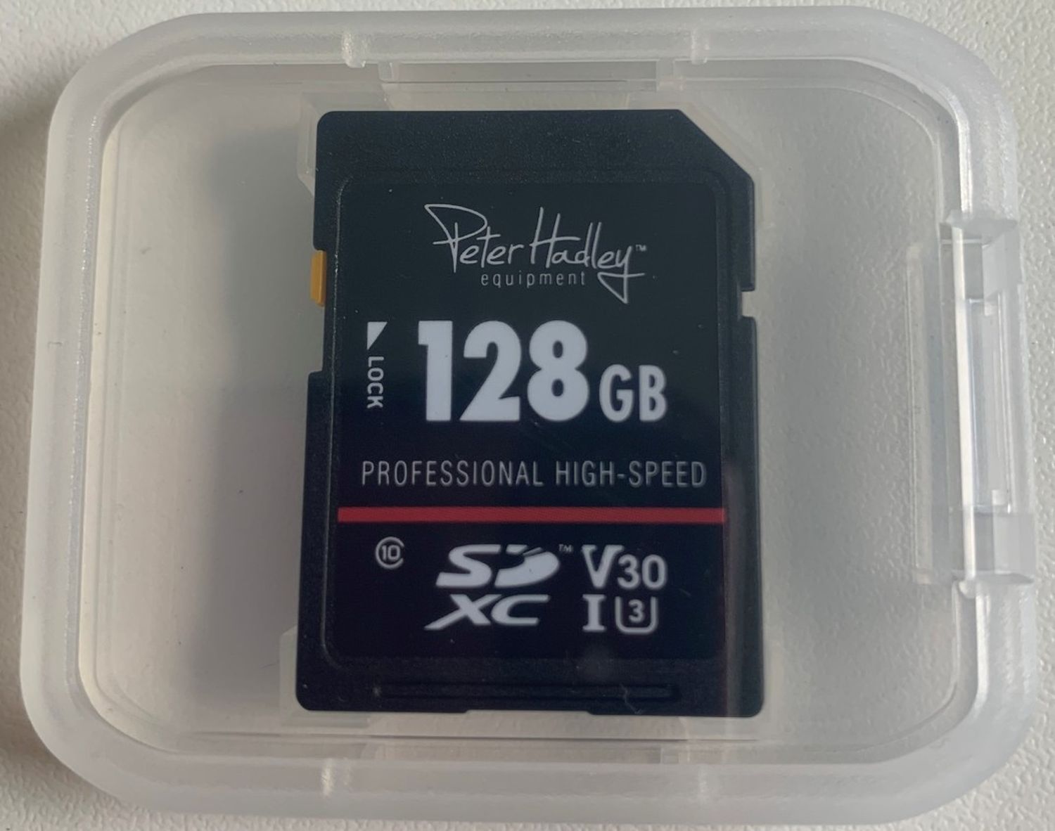 Peter Hadley 128GB Prof.HighSpeed UHS-I SDXC Class10 U3 V30 100 MB/s - Foto Erhardt