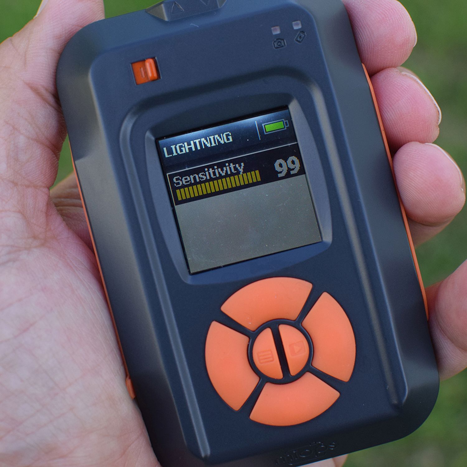 Miops Smart+ trigger with Canon C2 cable - Foto Erhardt