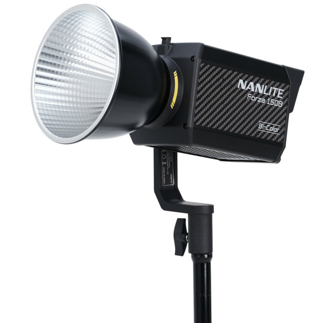 NANLITE Repotage and Studio Spotlight Forza 150B Bi-Color - Foto Erhardt